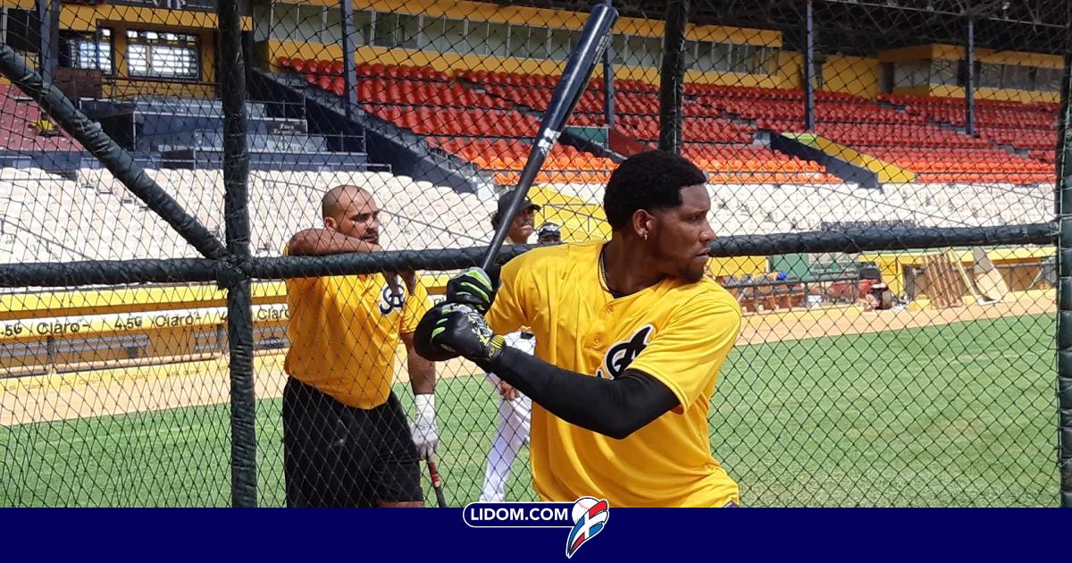 Jugadores de posición y más lanzadores se integran a prácticas Águilas ...