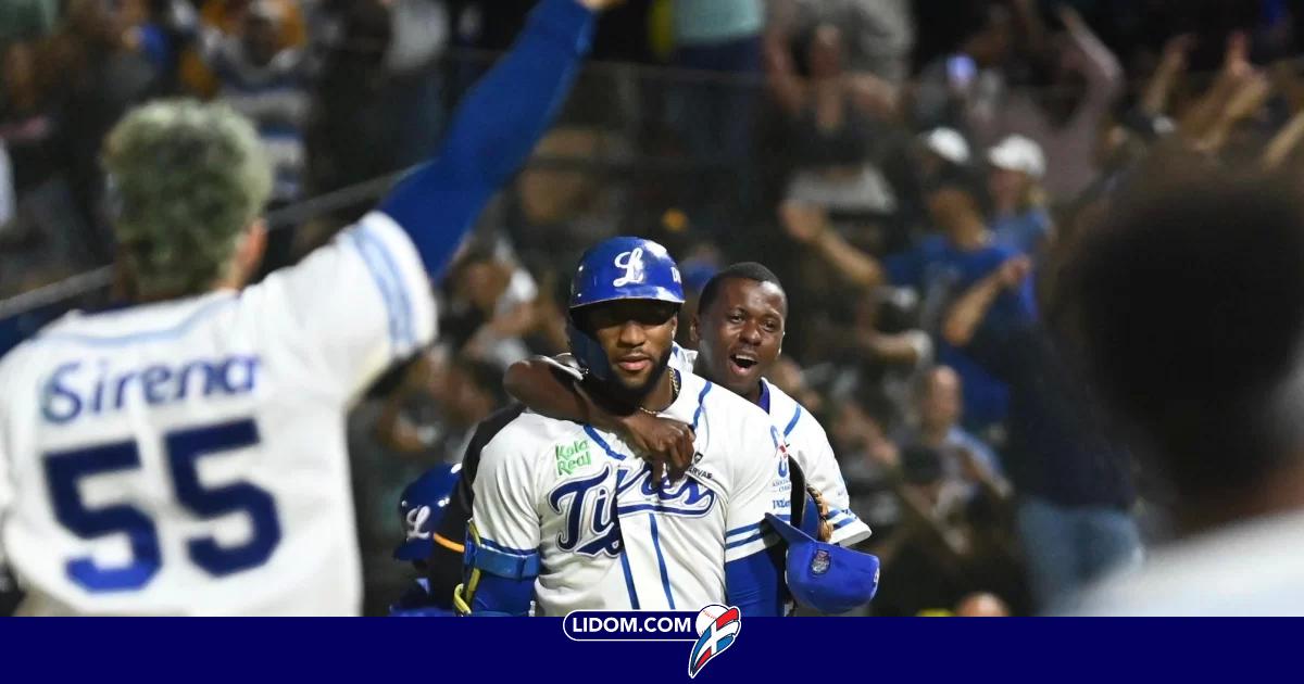 Mel Rojas Jr decide el triunfo del Licey el último juego contra las ...