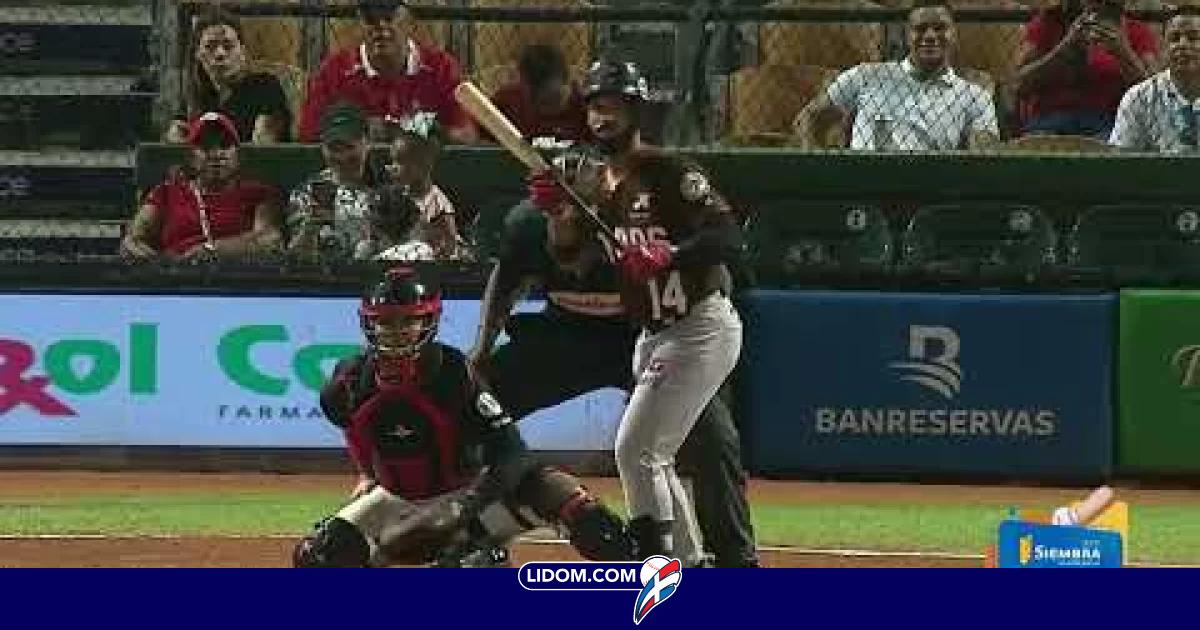 Así empataba las acciones Iván Castillo para los Gigantes 🐎👌🏻 | Lidom