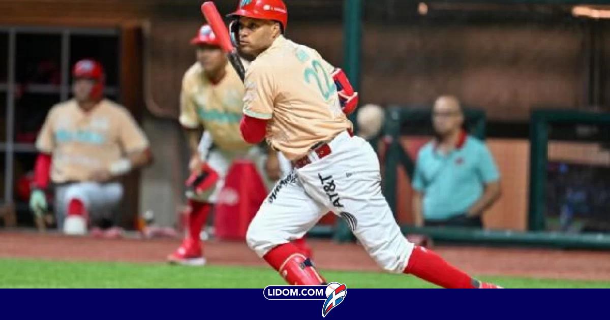 Robinson Canó es líder bate LMB; 10 dominicanos batean sobre 300 | Lidom
