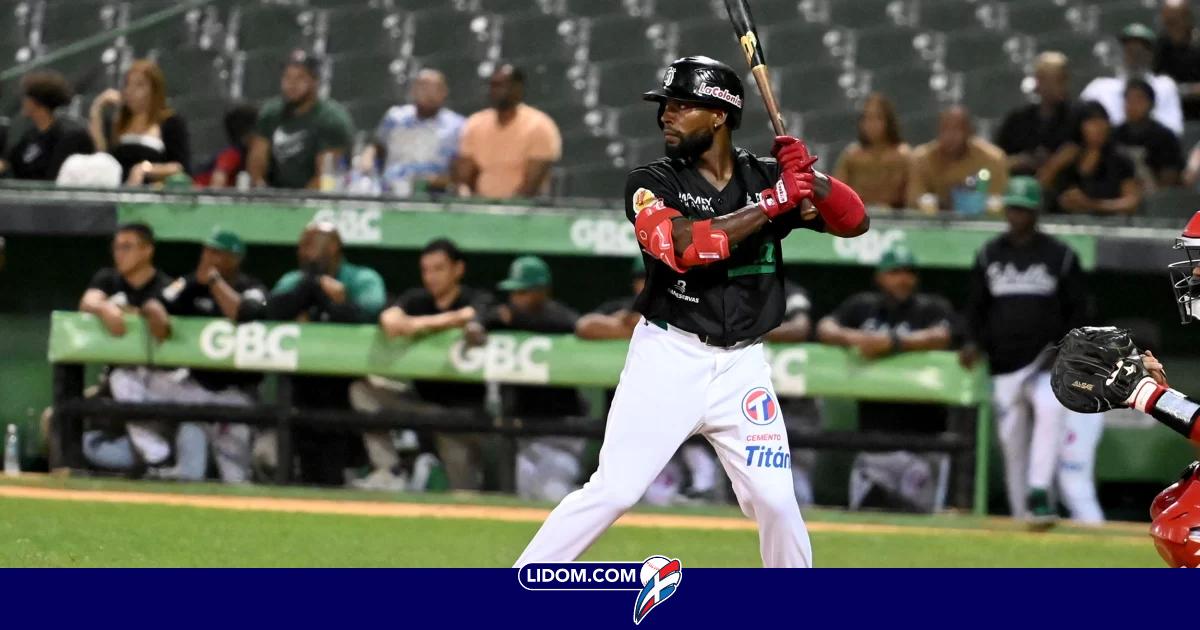 JP Martínez debuta con las Estrellas, es el cubano 169 en Lidom | Lidom