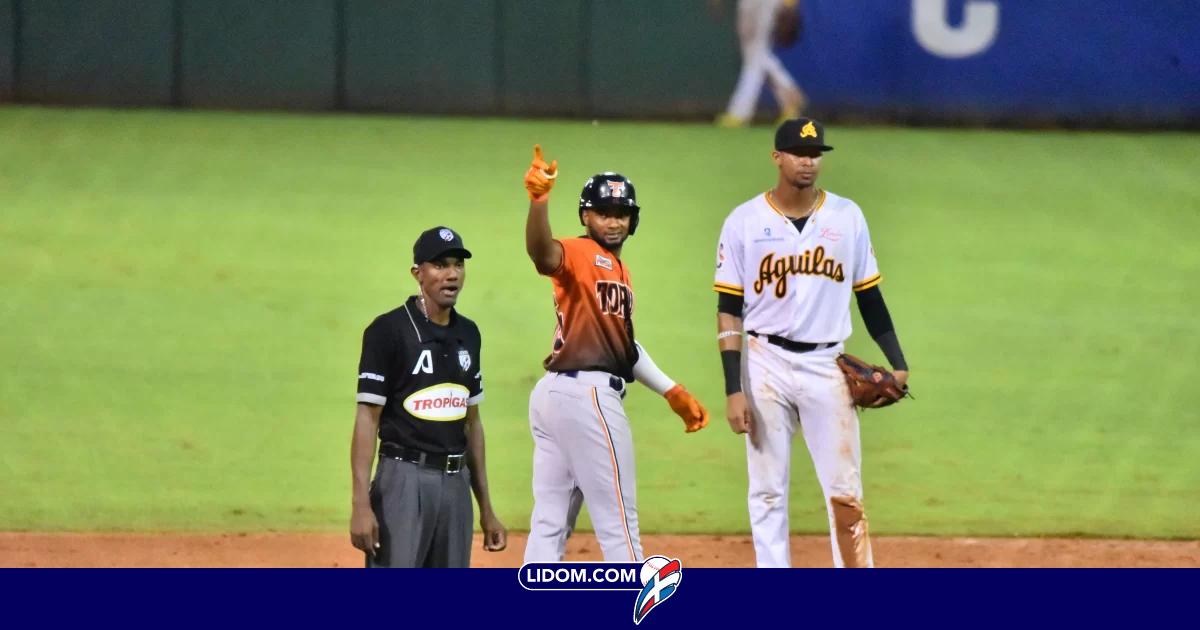Pablo Reyes es décimo con dos dobles en un juego este invierno | Lidom