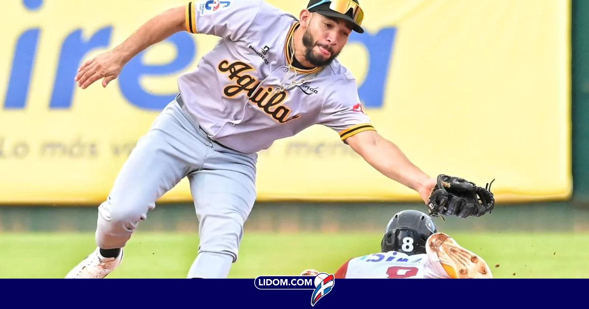 Johan Rojas líder de robos, se estafa tres por segunda vez | Lidom