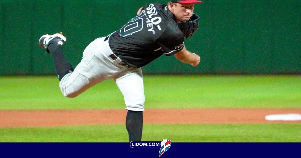 Leones cortan racha de derrotas | Lidom