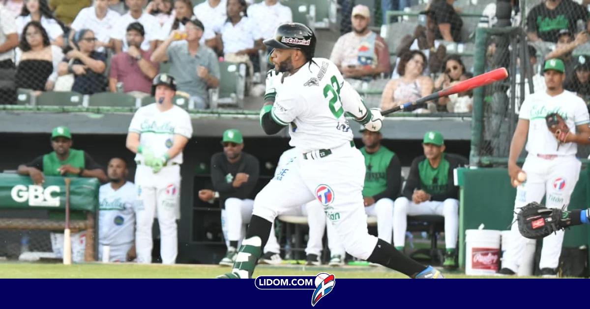 Buen pitcheo y ofensiva oportuna dan triunfo a las Estrellas | Lidom