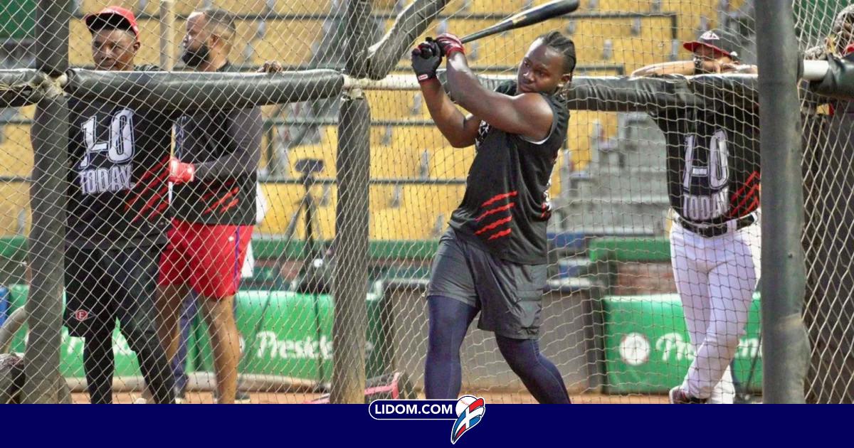 Héctor Rodríguez se integra a la final con los Leones | Lidom