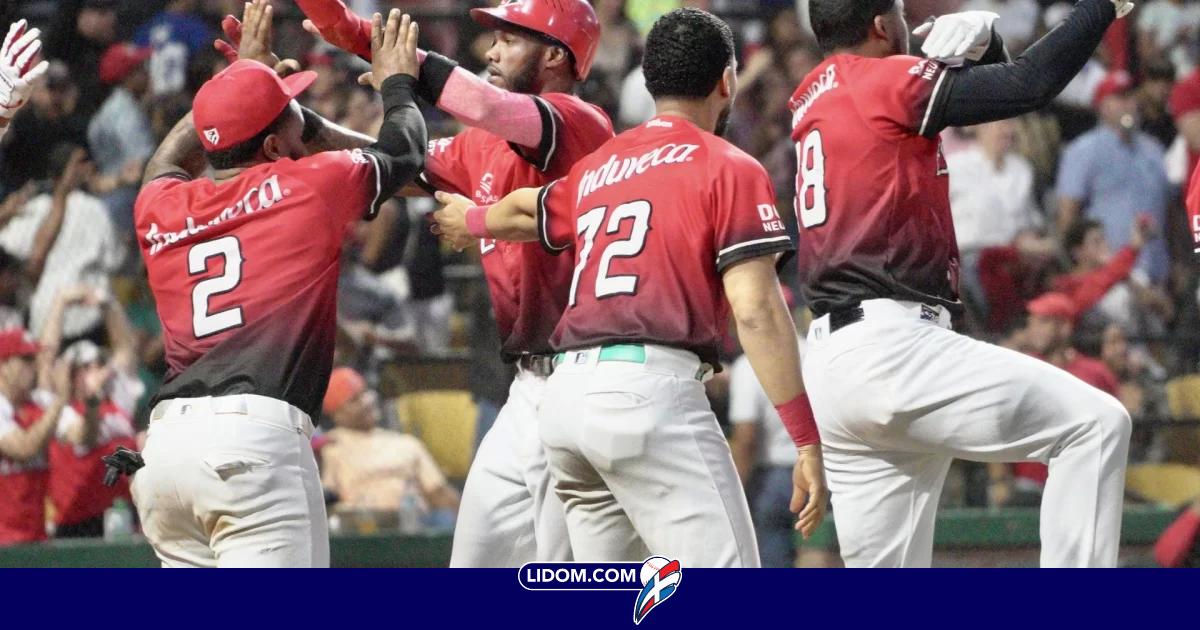 González y De la Cruz lideran triunfo del Escogido | Lidom